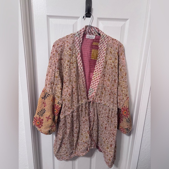 Kantha Bae | Other | Kantha Bae Floral Shortie Kimono | Poshmark